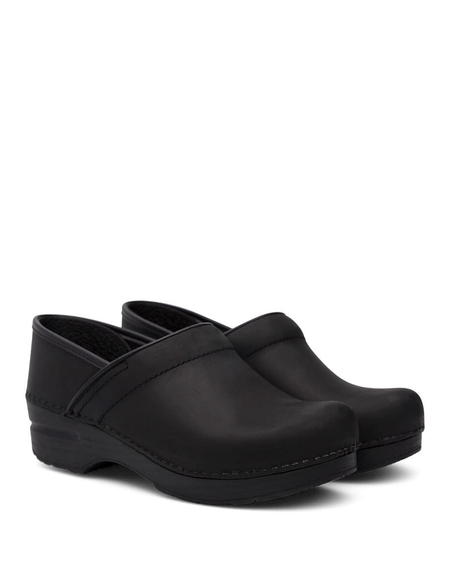 Dansko Professional Men's Black Oiled Clogs – dcmedicalsupply